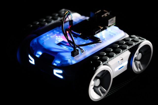 Sphero RVR SDK - Python Programmable Robot - Learn Here | Kinvert